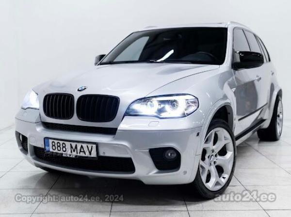 Grey BMW X5 2012 in Tallinn, with an engine capacity of 3.00 L and mileage of 303 thousand km for 16200 €, photo 3 on AUTOMOTO.COM.LV