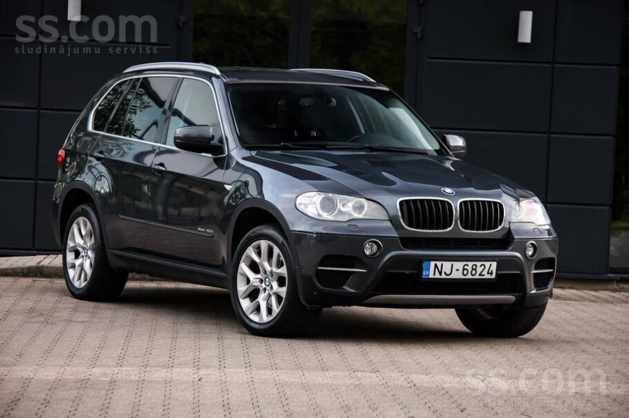 Grey BMW X5 2012 in Jelgava, with an engine capacity of 3.00 L and mileage of 0 thousand km for 11450 €, photo 2 on AUTOMOTO.COM.LV