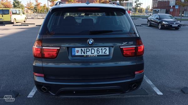 Pelēks BMW X5 2012 Klaipėda, ar dzinēja tilpumu 3.00 L un nobraukumu 321 tūkst. km par 10500 €, foto 3 vietnē AUTOMOTO.COM.LV