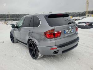 Grey BMW X5 2012 in Vilnius, with an engine capacity of 3.00 L and mileage of 312 thousand km for 12999 €, photo 9 on AUTOMOTO.COM.LV