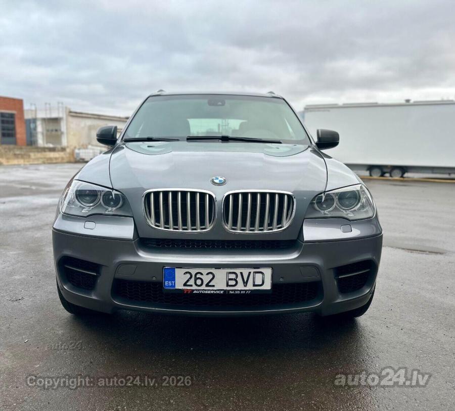 Pelēks BMW X5 2012 Tallina, ar dzinēja tilpumu 3.00 L un nobraukumu 0 tūkst. km par 16500 €, foto 6 vietnē AUTOMOTO.COM.LV