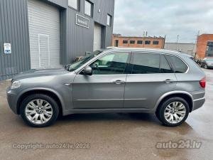 Pelēks BMW X5 2012 Tallina, ar dzinēja tilpumu 3.00 L un nobraukumu 0 tūkst. km par 16500 €, foto 8 vietnē AUTOMOTO.COM.LV