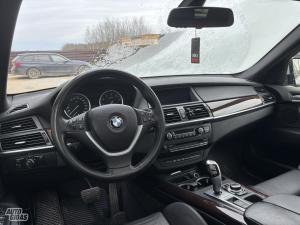 Pelēks BMW X5 2012 Viļņa, ar dzinēja tilpumu 3.00 L un nobraukumu 240 tūkst. km par 8700 €, foto 10 vietnē AUTOMOTO.COM.LV
