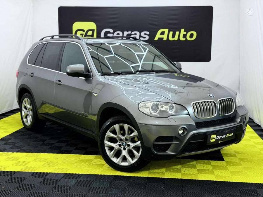 Pelēks BMW X5 2012 Viļņa, ar dzinēja tilpumu 2.99 L un nobraukumu 308 tūkst. km par 10450 €, foto 3 vietnē AUTOMOTO.COM.LV