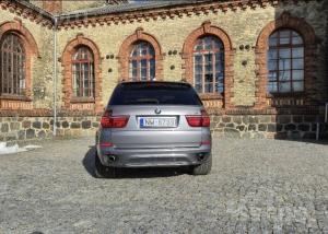 Pelēks BMW X5 2012 Ventspils, ar dzinēja tilpumu 3.00 L un nobraukumu 304 tūkst. km par 12000 €, foto 4 vietnē AUTOMOTO.COM.LV