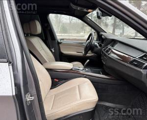 Pelēks BMW X5 2012 Ventspils, ar dzinēja tilpumu 3.00 L un nobraukumu 304 tūkst. km par 12000 €, foto 7 vietnē AUTOMOTO.COM.LV
