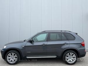 Pelēks BMW X5 2012 Tartu, ar dzinēja tilpumu 3.00 L un nobraukumu 231 tūkst. km par 13999 €, foto 5 vietnē AUTOMOTO.COM.LV