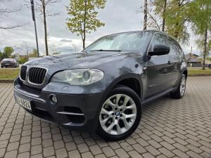 Pelēks BMW X5 2012 Rīga, ar dzinēja tilpumu 3.00 L un nobraukumu 251 tūkst. km par 11900 €, foto 4 vietnē AUTOMOTO.COM.LV