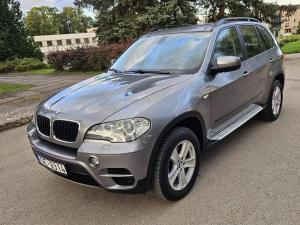 Grey BMW X5 2012 in Jekabpils, with an engine capacity of 3.00 L and mileage of 263 thousand km for 11690 €, photo  on AUTOMOTO.COM.LV