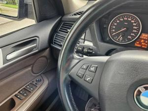 Pelēks BMW X5 2012 Jēkabpils, ar dzinēja tilpumu 3.00 L un nobraukumu 263 tūkst. km par 11690 €, foto 30 vietnē AUTOMOTO.COM.LV