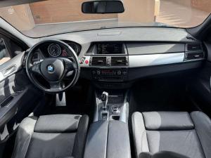 Pelēks BMW X5 2012 Utena, ar dzinēja tilpumu 2.99 L un nobraukumu 293 tūkst. km par 9600 €, foto 12 vietnē AUTOMOTO.COM.LV