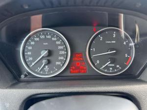 Pelēks BMW X5 2012 Utena, ar dzinēja tilpumu 2.99 L un nobraukumu 293 tūkst. km par 9600 €, foto 13 vietnē AUTOMOTO.COM.LV