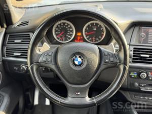 Pelēks BMW X5 2012 Rīga, ar dzinēja tilpumu 4.40 L un nobraukumu 196 tūkst. km par 11990 €, foto 18 vietnē AUTOMOTO.COM.LV
