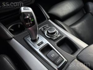 Pelēks BMW X5 2012 Rīga, ar dzinēja tilpumu 4.40 L un nobraukumu 196 tūkst. km par 11990 €, foto 26 vietnē AUTOMOTO.COM.LV