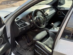 Pelēks BMW X5 2012 Rīga, ar dzinēja tilpumu 4.40 L un nobraukumu 196 tūkst. km par 11990 €, foto 31 vietnē AUTOMOTO.COM.LV