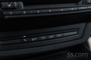 Grey BMW X5 2012 in Riga, with an engine capacity of 3.00 L and mileage of 328 thousand km for 11900 €, photo 18 on AUTOMOTO.COM.LV