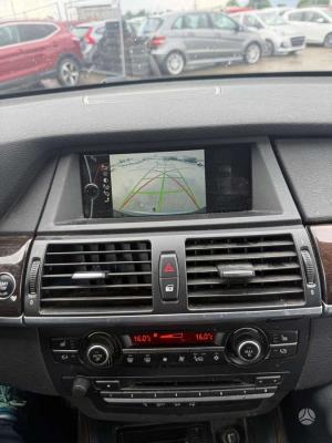 Grey BMW X5 2012 in Marijampole, with an engine capacity of 2.99 L and mileage of 282 thousand km for 7900 €, photo 11 on AUTOMOTO.COM.LV