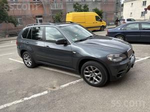 Grey BMW X5 2012 in Liepaja, with an engine capacity of 3.00 L and mileage of 259 thousand km for 5500 €, photo  on AUTOMOTO.COM.LV