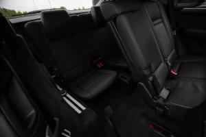Pelēks BMW X5 2012 Jelgava, ar dzinēja tilpumu 3.00 L un nobraukumu 287 tūkst. km par 10500 €, foto 17 vietnē AUTOMOTO.COM.LV