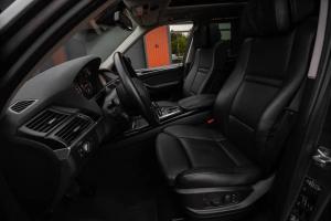 Pelēks BMW X5 2012 Jelgava, ar dzinēja tilpumu 3.00 L un nobraukumu 287 tūkst. km par 10500 €, foto 21 vietnē AUTOMOTO.COM.LV