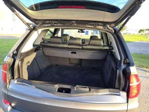 Pelēks BMW X5 2012 Molėtai, ar dzinēja tilpumu 3.50 L un nobraukumu 307 tūkst. km par 8450 €, foto 22 vietnē AUTOMOTO.COM.LV