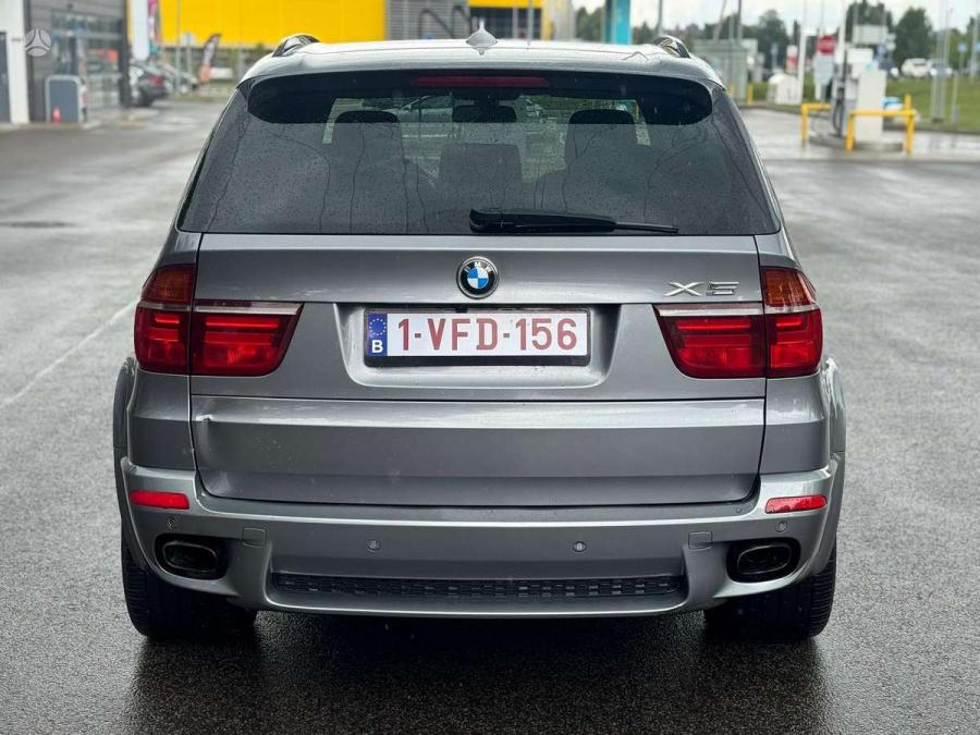Pelēks BMW X5 2012 Utena, ar dzinēja tilpumu 3.00 L un nobraukumu 293 tūkst. km par 8250 €, foto 8 vietnē AUTOMOTO.COM.LV