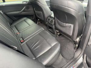 Pelēks BMW X5 2012 Utena, ar dzinēja tilpumu 3.00 L un nobraukumu 293 tūkst. km par 8250 €, foto 13 vietnē AUTOMOTO.COM.LV