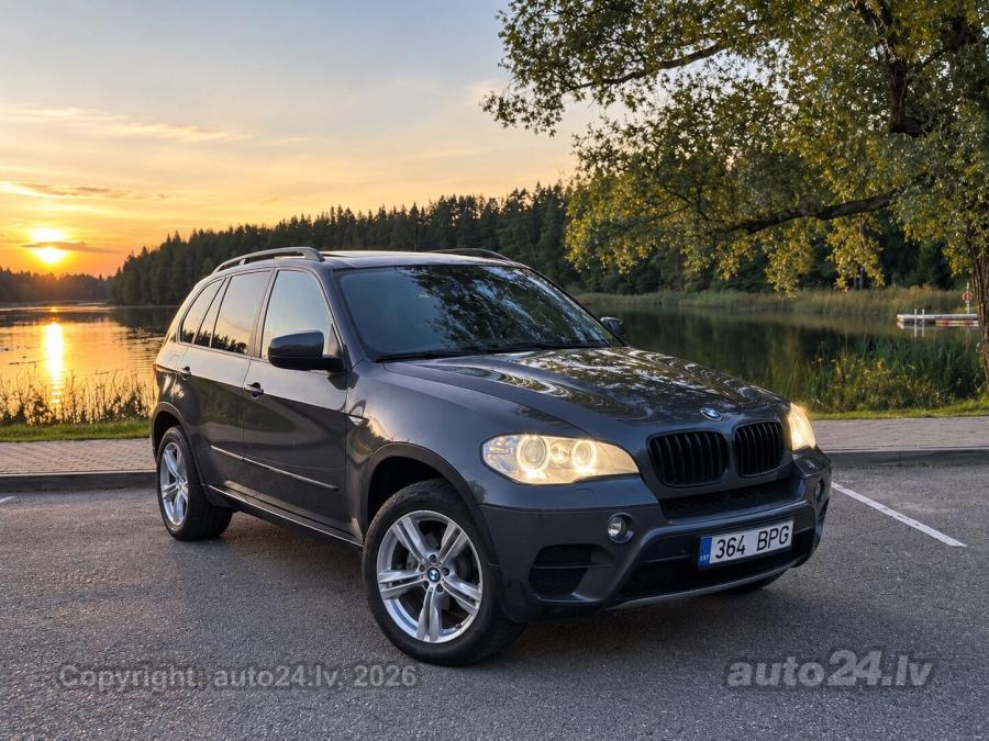 Pelēks BMW X5 2012 Valga, ar dzinēja tilpumu 3.00 L un nobraukumu 330 tūkst. km par 9999 €, foto 1 vietnē AUTOMOTO.COM.LV