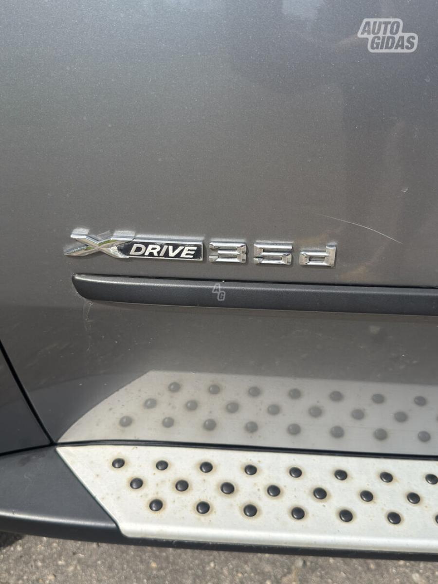 Pelēks BMW X5 2012 Šauļi, ar dzinēja tilpumu 3.00 L un nobraukumu 252 tūkst. km par 11900 €, foto 26 vietnē AUTOMOTO.COM.LV