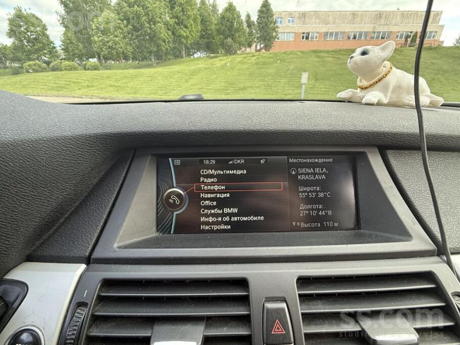 Pelēks BMW X5 2013 Krāslava, ar dzinēja tilpumu 3.00 L un nobraukumu 297 tūkst. km par 14000 €, foto 9 vietnē AUTOMOTO.COM.LV