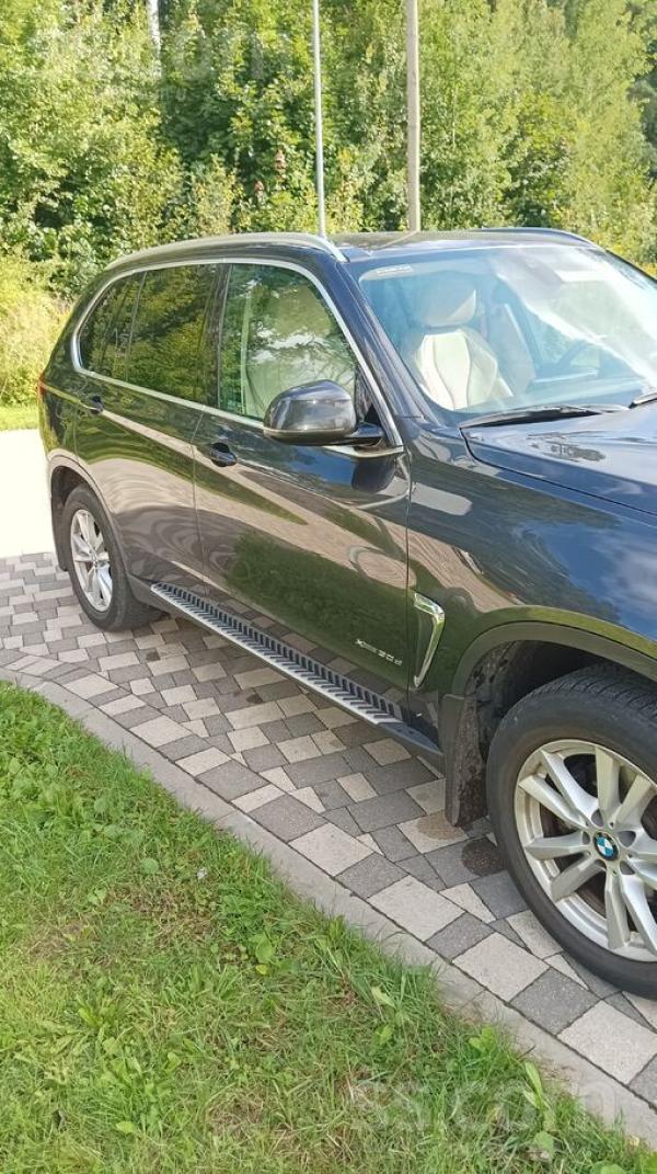 Pelēks BMW X5 2013 Jelgava, ar dzinēja tilpumu 3.00 L un nobraukumu 198 tūkst. km par 18000 €, foto 8 vietnē AUTOMOTO.COM.LV