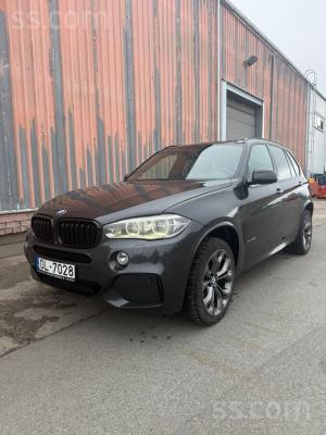 Grey BMW X5 2013 in Riga, with an engine capacity of 3.00 L and mileage of 0 thousand km for 19500 €, photo  on AUTOMOTO.COM.LV
