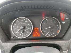 Grey BMW X5 2013 in Klaipeda, with an engine capacity of 2.98 L and mileage of 219 thousand km for 8900 €, photo 23 on AUTOMOTO.COM.LV