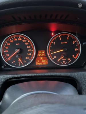 Grey BMW X5 2013 in Vilnius, with an engine capacity of 2.98 L and mileage of 244 thousand km for 9200 €, photo 10 on AUTOMOTO.COM.LV