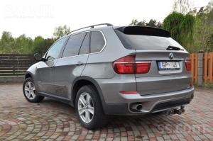 Pelēks BMW X5 2013 Jelgava, ar dzinēja tilpumu 3.00 L un nobraukumu 260 tūkst. km par 9900 €, foto 6 vietnē AUTOMOTO.COM.LV