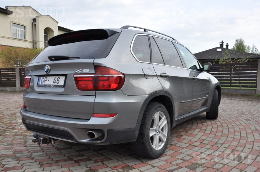 Pelēks BMW X5 2013 Jelgava, ar dzinēja tilpumu 3.00 L un nobraukumu 260 tūkst. km par 9900 €, foto 8 vietnē AUTOMOTO.COM.LV