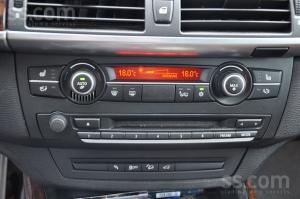 Pelēks BMW X5 2013 Jelgava, ar dzinēja tilpumu 3.00 L un nobraukumu 260 tūkst. km par 9900 €, foto 22 vietnē AUTOMOTO.COM.LV