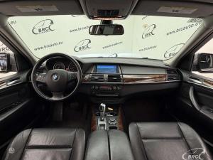 Pelēks BMW X5 2013 Viļņa, ar dzinēja tilpumu 2.99 L un nobraukumu 284 tūkst. km par 9900 €, foto 5 vietnē AUTOMOTO.COM.LV