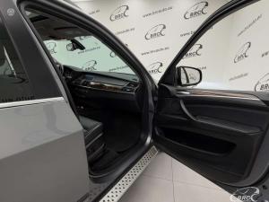 Pelēks BMW X5 2013 Viļņa, ar dzinēja tilpumu 2.99 L un nobraukumu 284 tūkst. km par 9900 €, foto 10 vietnē AUTOMOTO.COM.LV