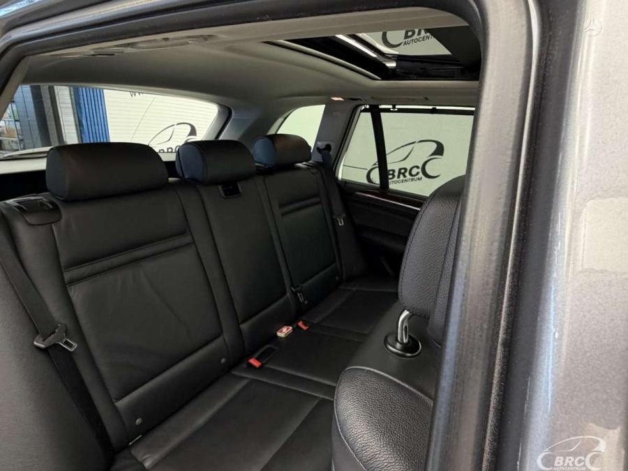 Pelēks BMW X5 2013 Viļņa, ar dzinēja tilpumu 2.99 L un nobraukumu 284 tūkst. km par 9900 €, foto 13 vietnē AUTOMOTO.COM.LV