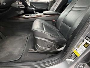 Pelēks BMW X5 2013 Viļņa, ar dzinēja tilpumu 2.99 L un nobraukumu 284 tūkst. km par 9900 €, foto 25 vietnē AUTOMOTO.COM.LV