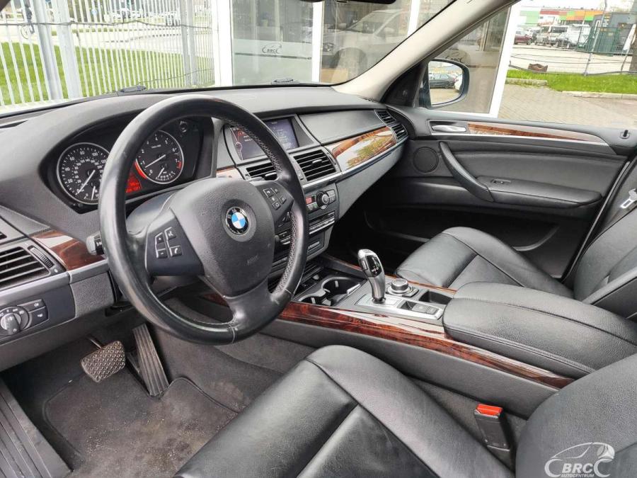Grey BMW X5 2013 in Klaipeda, with an engine capacity of 2.98 L and mileage of 219 thousand km for 7900 €, photo 15 on AUTOMOTO.COM.LV