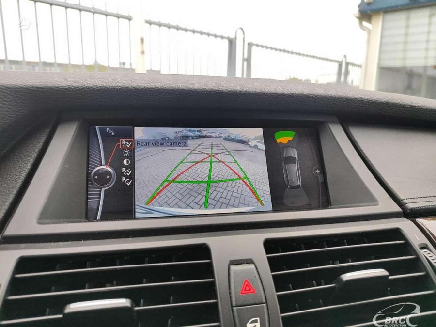 Grey BMW X5 2013 in Klaipeda, with an engine capacity of 2.98 L and mileage of 219 thousand km for 7900 €, photo 30 on AUTOMOTO.COM.LV