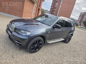 Pelēks BMW X5 2013 Rēzekne, ar dzinēja tilpumu 3.00 L un nobraukumu 235 tūkst. km par 13650 €, foto 4 vietnē AUTOMOTO.COM.LV