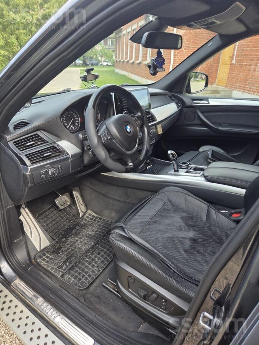 Pelēks BMW X5 2013 Rēzekne, ar dzinēja tilpumu 3.00 L un nobraukumu 235 tūkst. km par 13650 €, foto 11 vietnē AUTOMOTO.COM.LV
