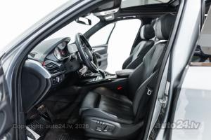 Pelēks BMW X5 2013 Tallina, ar dzinēja tilpumu 3.00 L un nobraukumu 185 tūkst. km par 17990 €, foto 14 vietnē AUTOMOTO.COM.LV