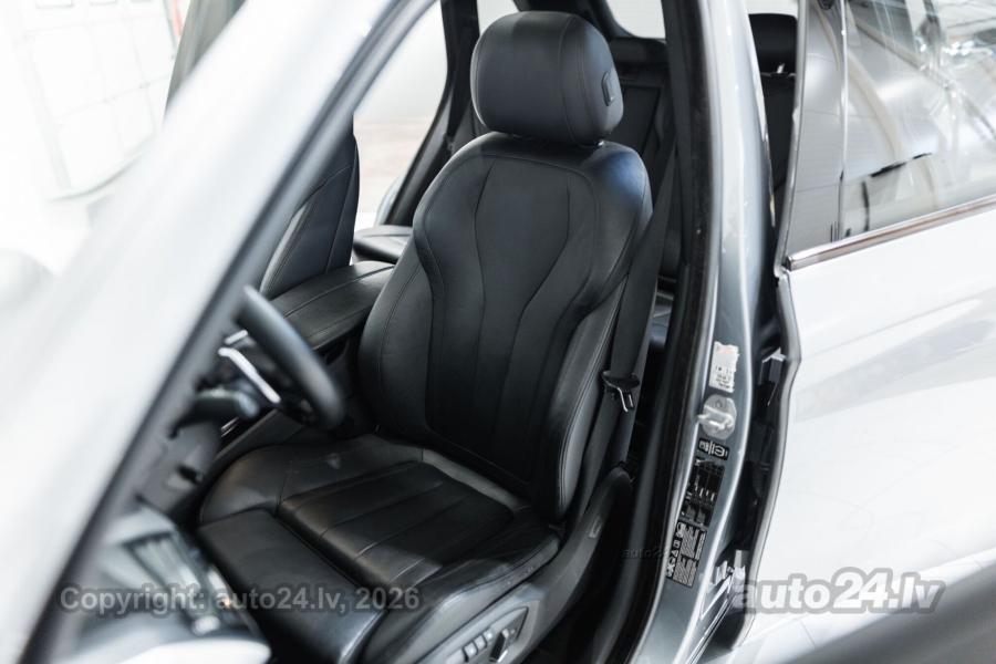 Pelēks BMW X5 2013 Tallina, ar dzinēja tilpumu 3.00 L un nobraukumu 185 tūkst. km par 17990 €, foto 15 vietnē AUTOMOTO.COM.LV