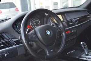 Grey BMW X5 2013 in Vilnius, with an engine capacity of 2.99 L and mileage of 331 thousand km for 10950 €, photo 15 on AUTOMOTO.COM.LV