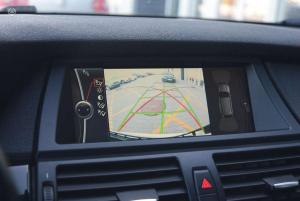Grey BMW X5 2013 in Vilnius, with an engine capacity of 2.99 L and mileage of 331 thousand km for 10950 €, photo 21 on AUTOMOTO.COM.LV