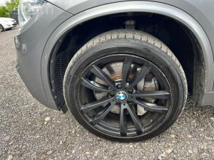 Pelēks BMW X5 2014 Rīga, ar dzinēja tilpumu 3.00 L un nobraukumu 280 tūkst. km par 20990 €, foto 13 vietnē AUTOMOTO.COM.LV